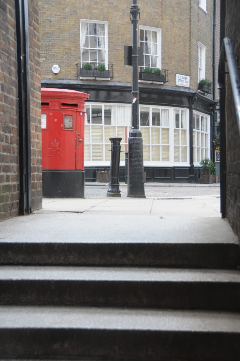 Cockpit Steps - A Hidden Alley Leading To Birdcage Walk - A London ...
