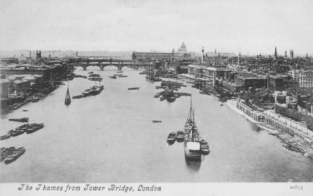 Old photos of London provide a glimpse into the city of old.