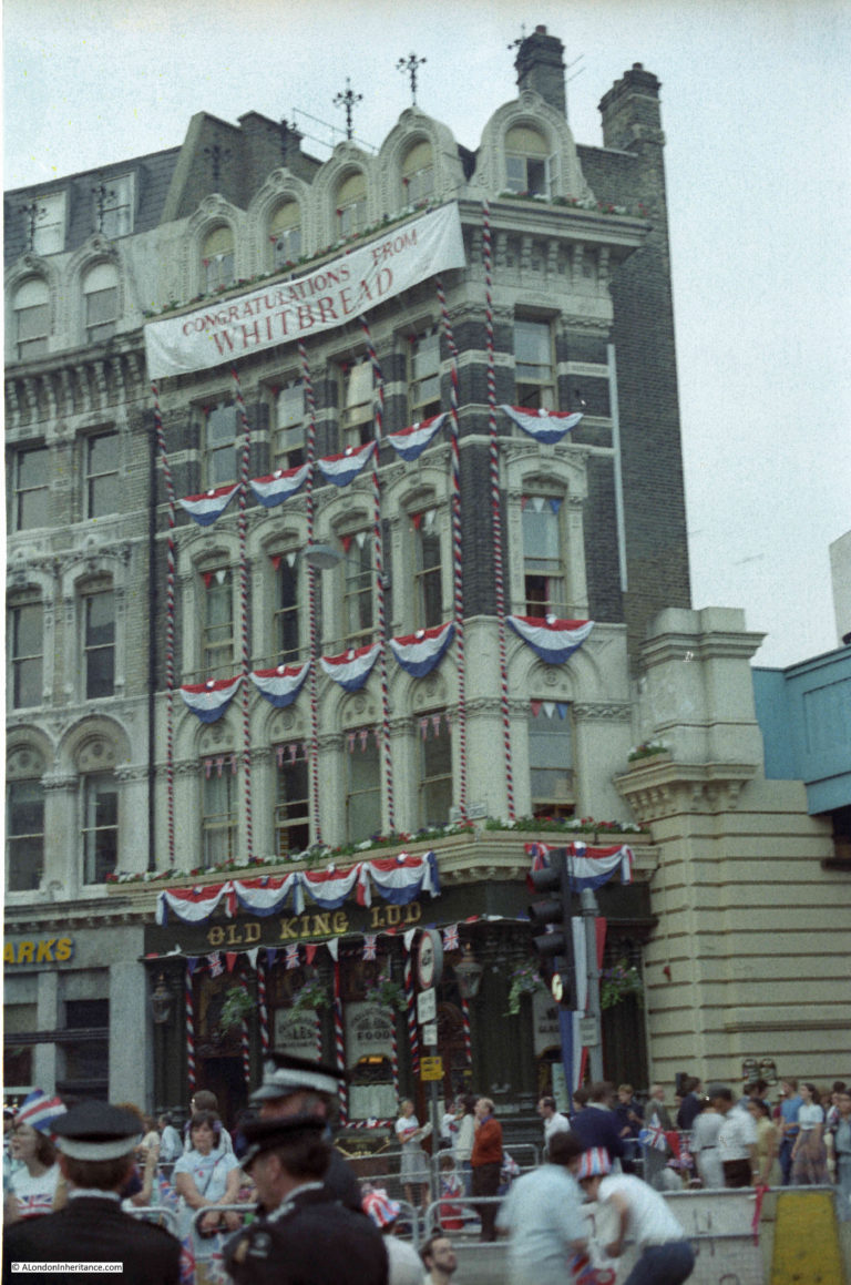 Old photos of London provide a glimpse into the city of old.
