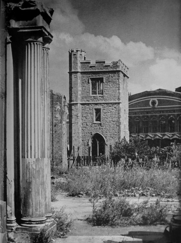 The City Of London A Record Of Destruction And Survival A London