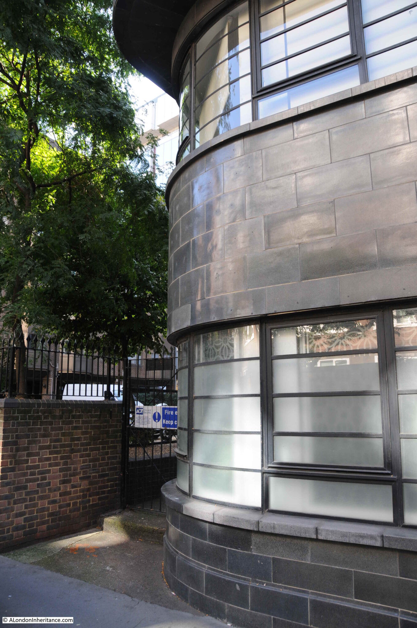 The Minories - History and Architecture - A London Inheritance