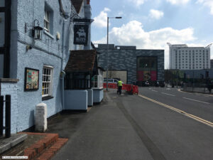 Hook New Town 27 - A London Inheritance