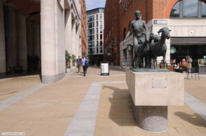 Paternoster Square - Destruction and Development - A London Inheritance