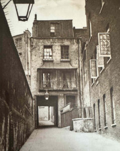 A London Inheritance - A Private History of a Public City